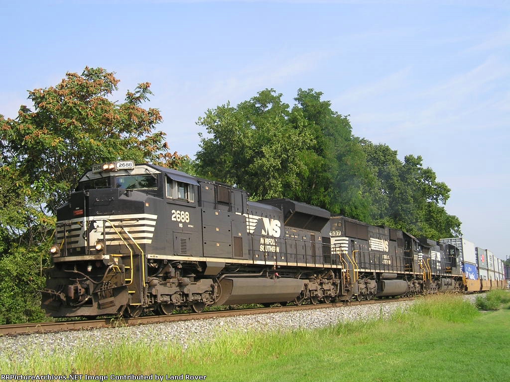 NS 2688 Eastbound